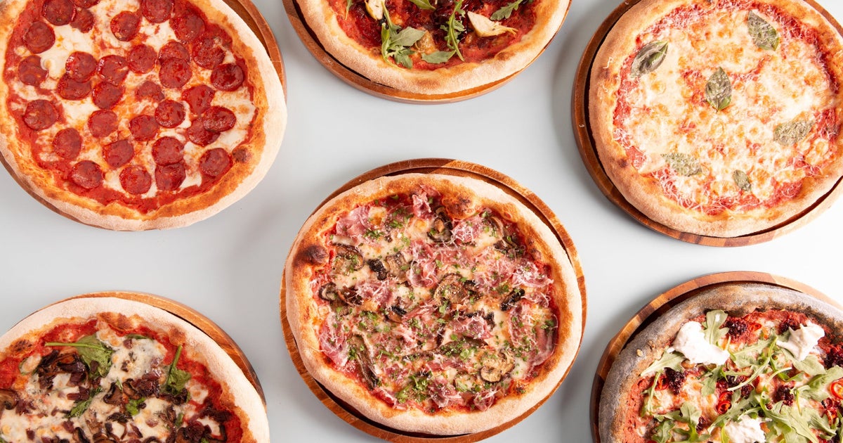 Pizza Place - Hadfield delivery from Glossop - Order with Deliveroo