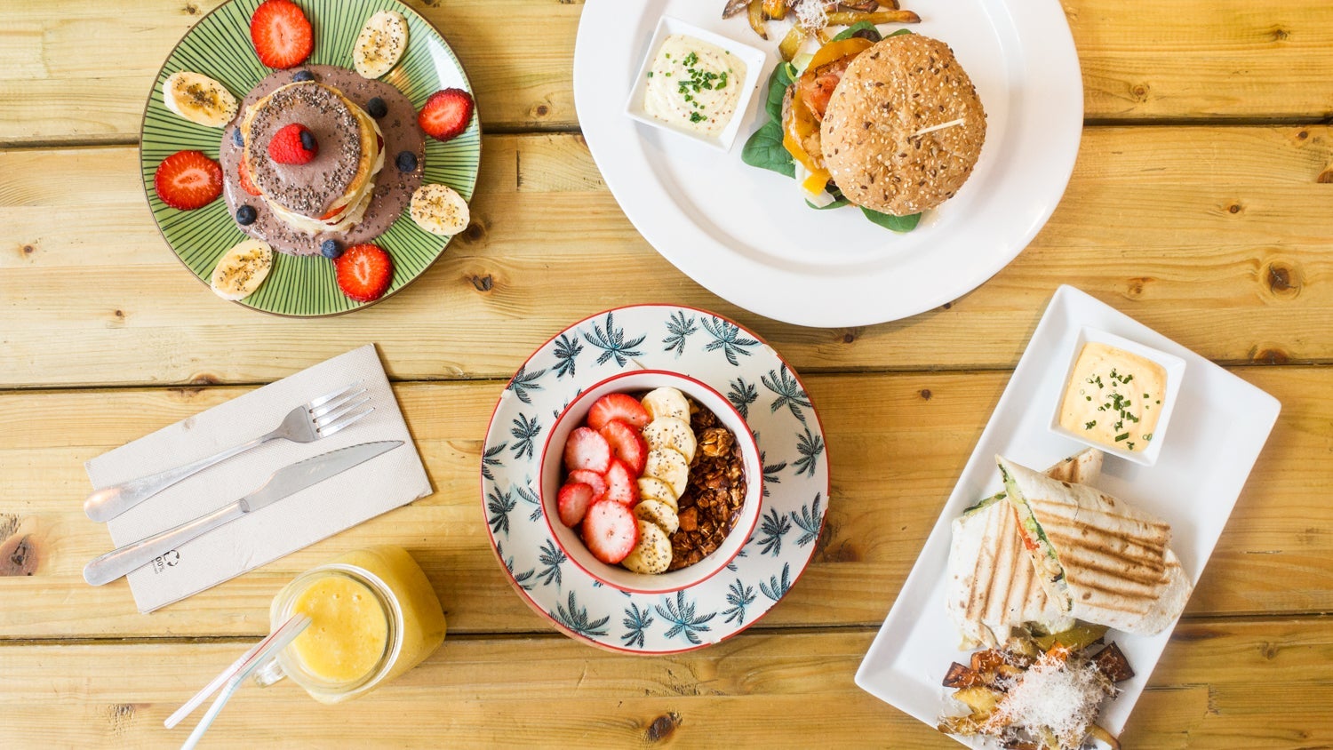 Tamu Cafe delivery from Bearwood - Order with Deliveroo