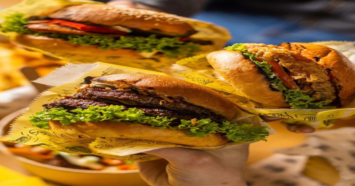 Hungrilla Gourmet Grill - Station Street delivery from Kirkby-in ...