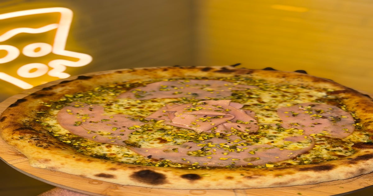 Felicita Pizza livre depuis La Rode - Commandez avec Deliveroo