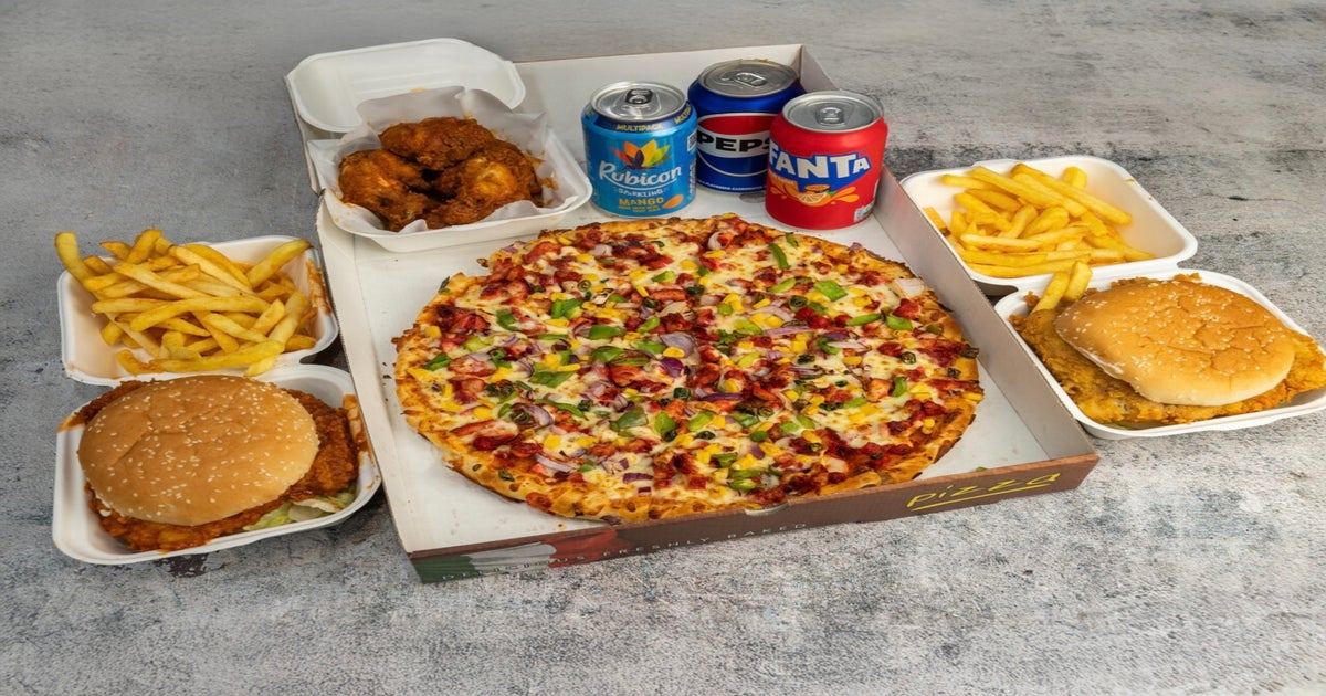 Cluck n Crisp - Oldham delivery from Oldham - Order with Deliveroo
