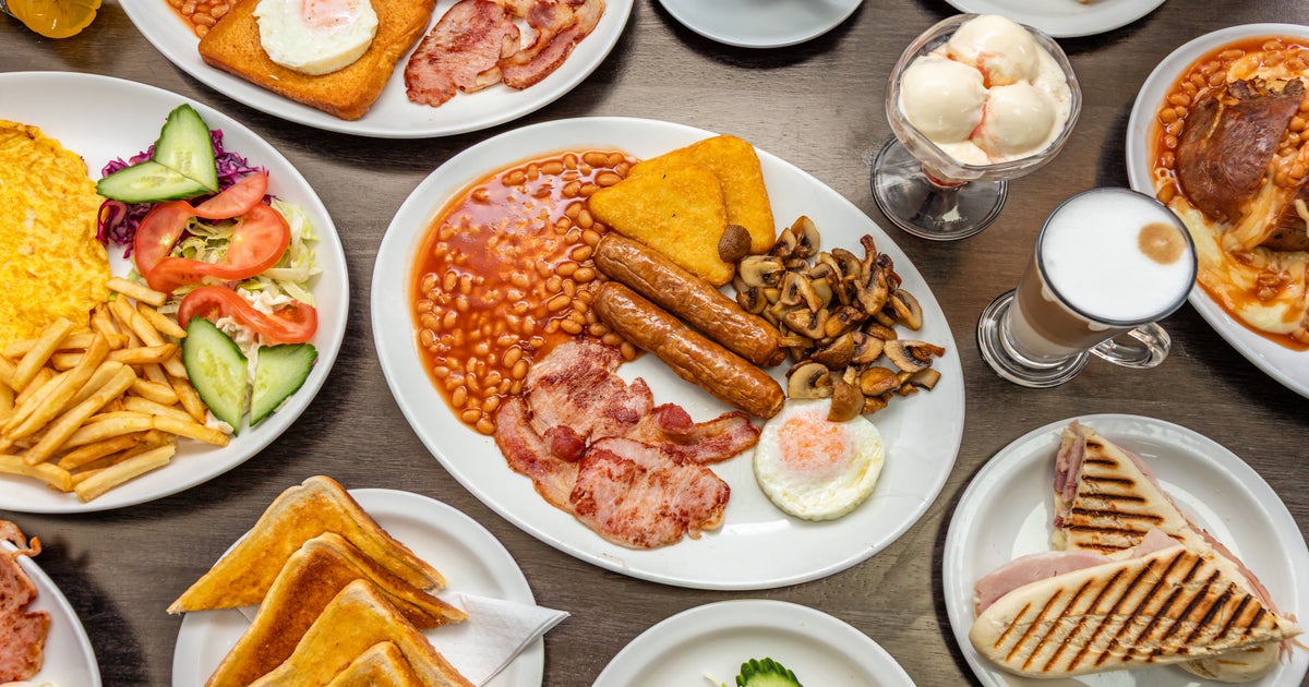 Alp's Cafe - Byfleet delivery from Byfleet - Order with Deliveroo