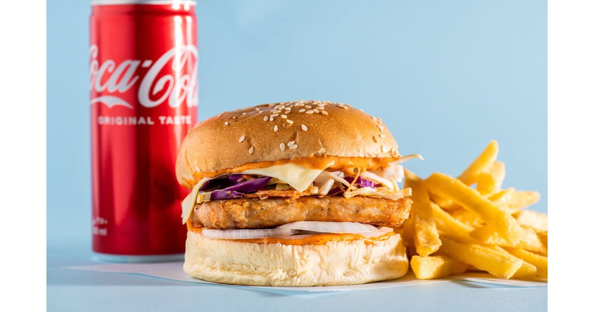 Chicken Choice - Katara delivery from Katara Beach - Order with Deliveroo