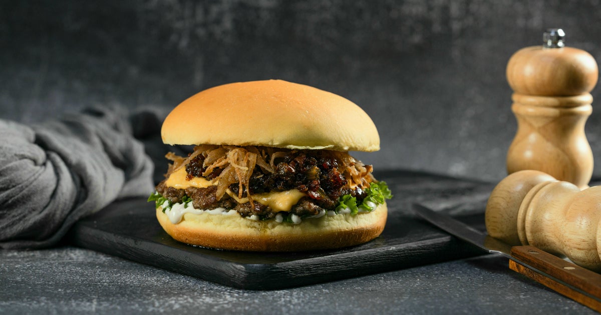 Burger Maestro delivery from Al Barsha 3 - Order with Deliveroo