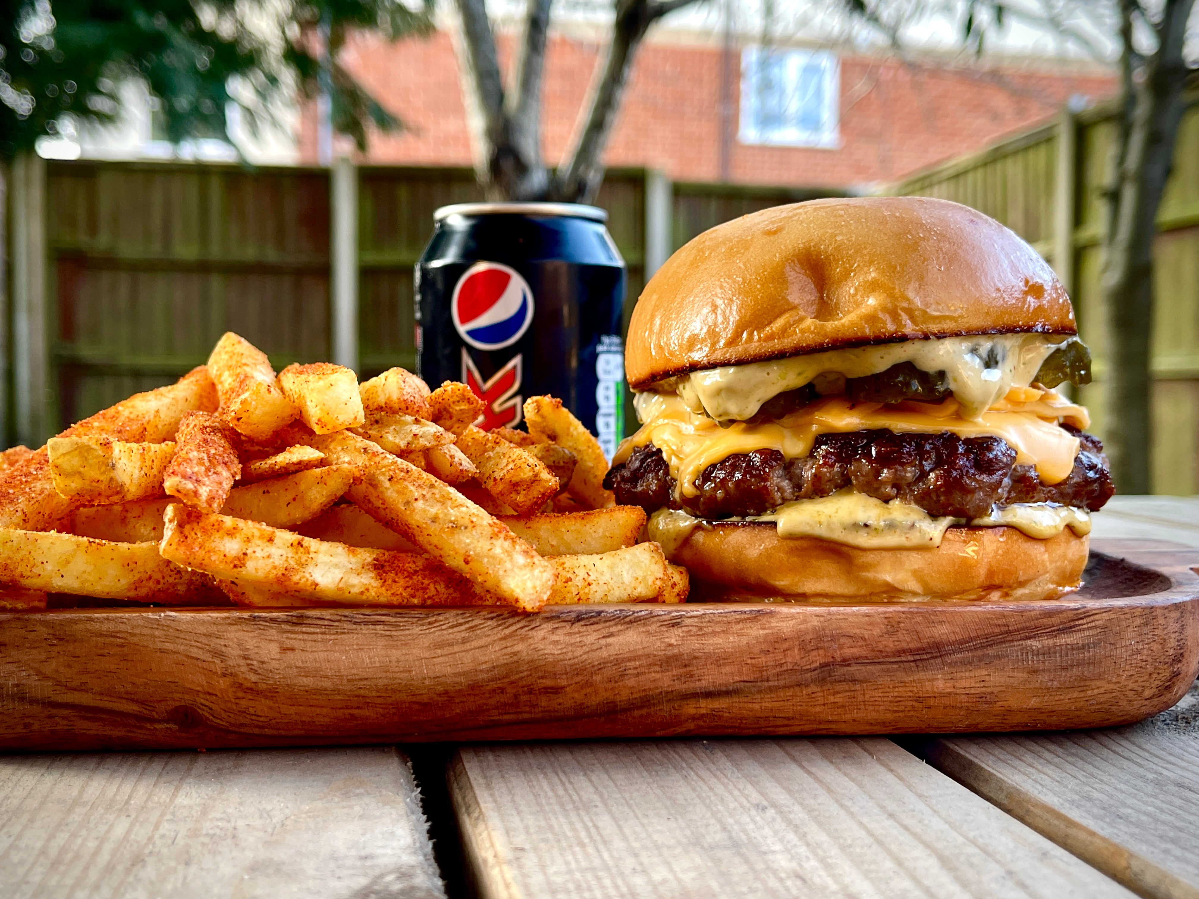 Venezy - Bournemouth delivery from Springbourne - Order with Deliveroo