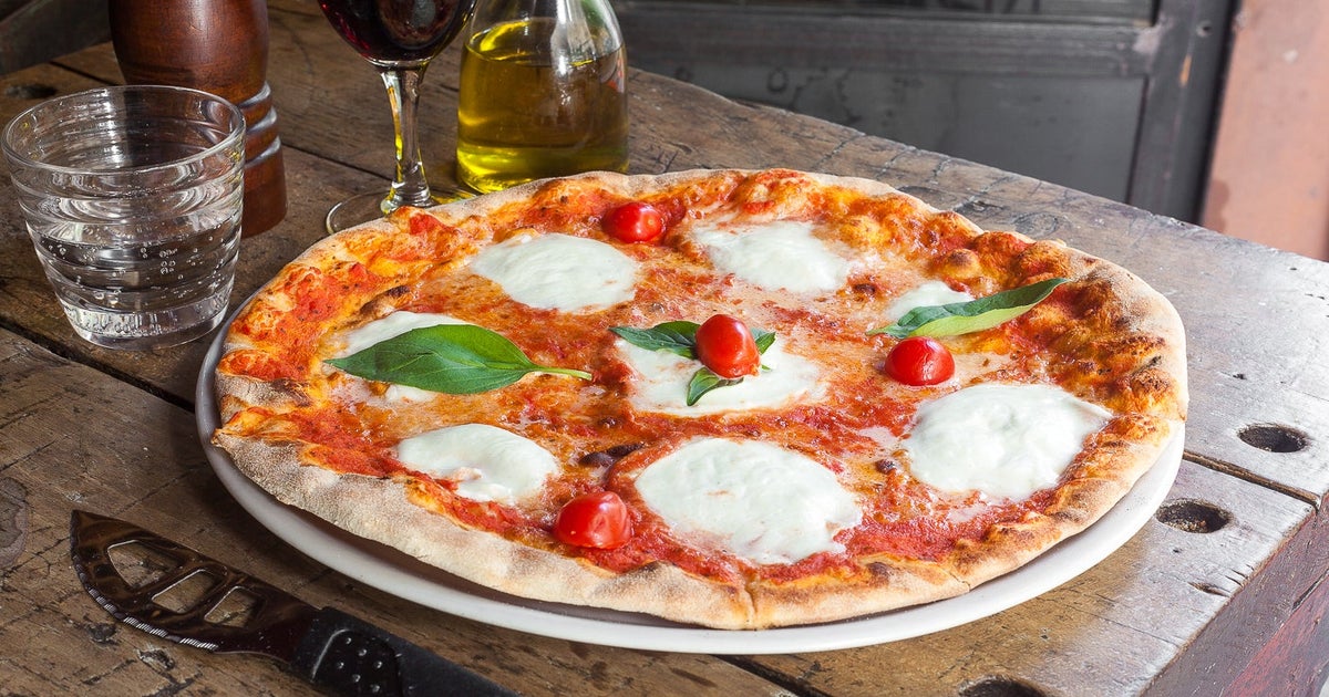 Fonzie Pizza delivery from Latina - Order with Deliveroo